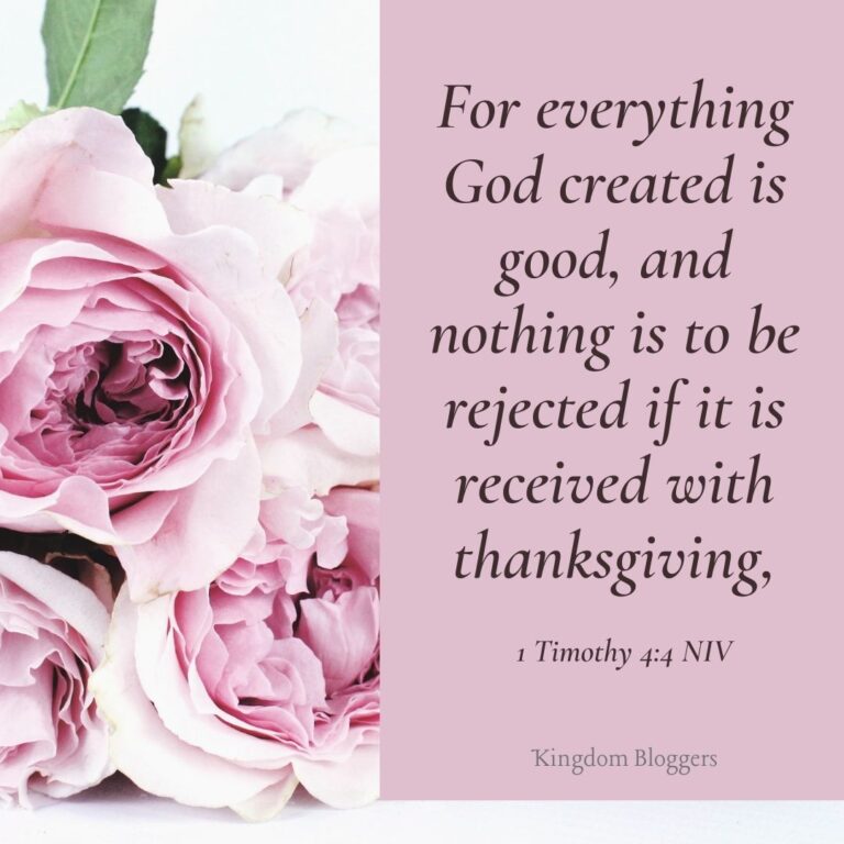 35 Inspiring Bible Verses About Gratitude